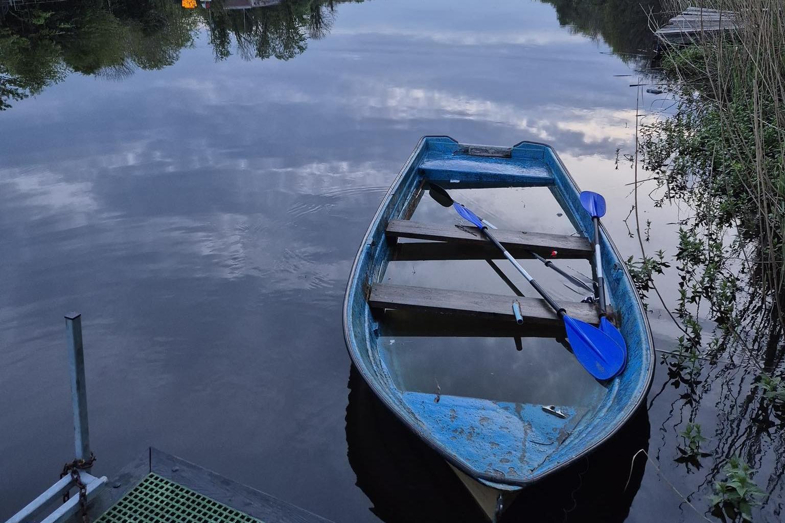 Coastguard makes appeal after two people fall from boat on River Bann ...