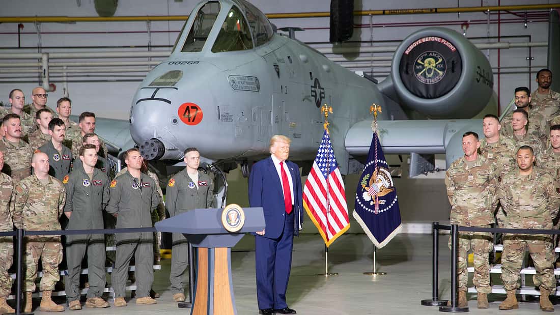 Trump verspricht neue Kampfjets in Michigan: F-15EX Super Eagle ersetzt ...