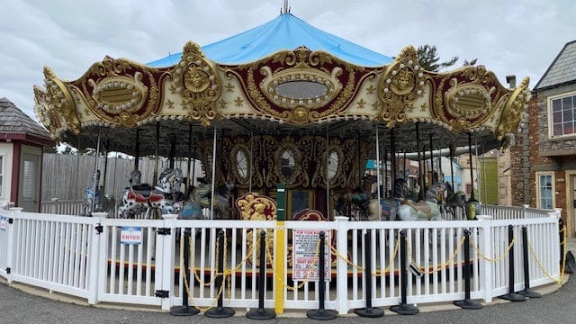 Edaville Family Theme Park puts rides and attractions up for auction