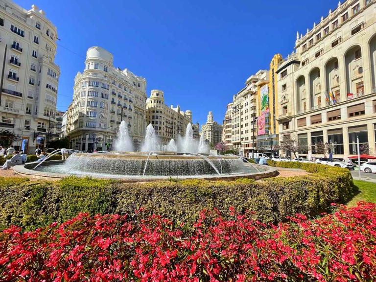 Is Valencia Worth Visiting? Travel Guide + Tips