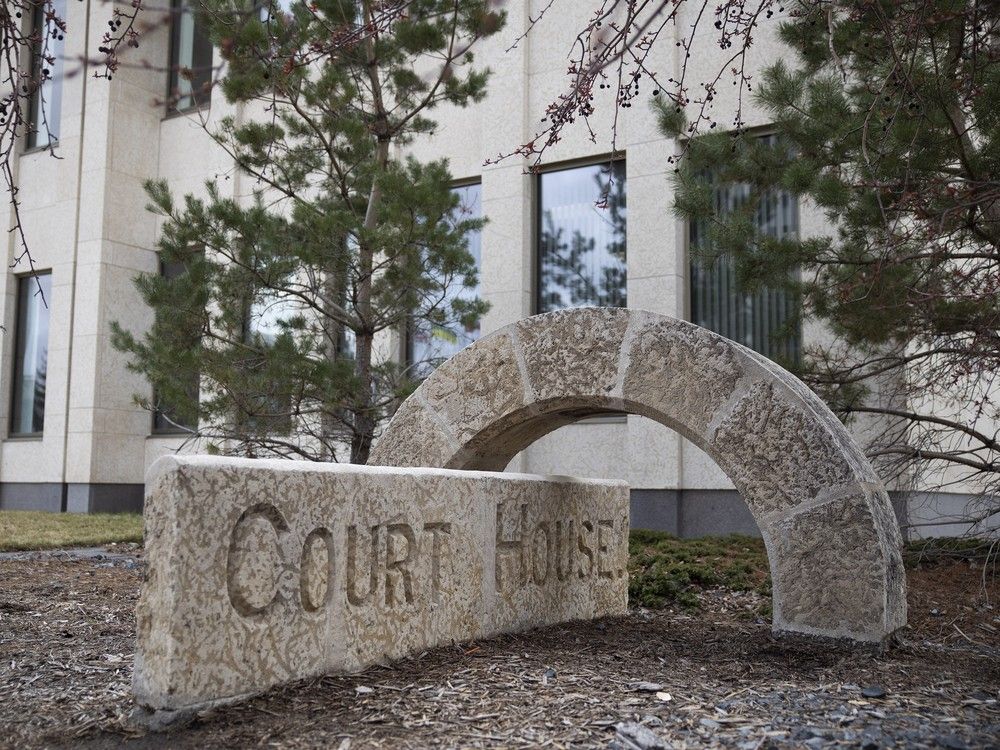 Charge against man accused of trying to extort Sask. MLA stayed by Crown