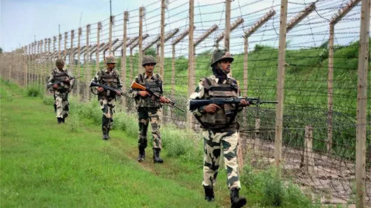 'India Warns Pakistan Over Unprovoked Firing Across LoC': Top Indian ...