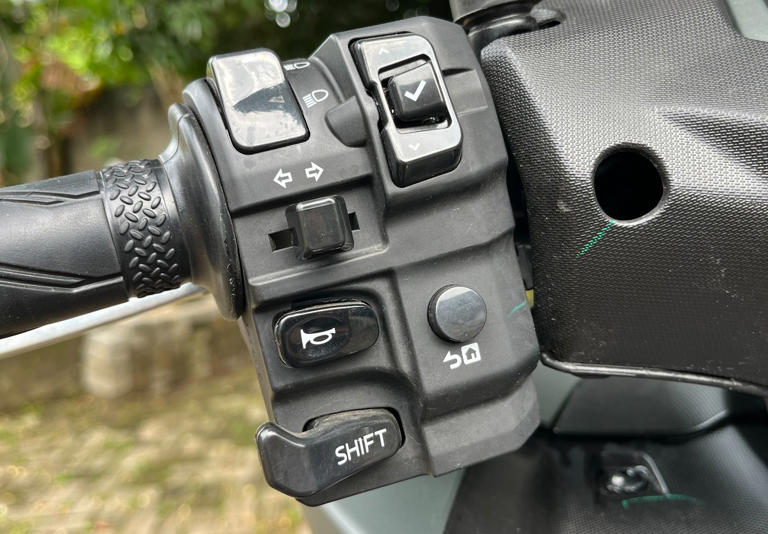 Bisa Bantu Ngerem! Ini Cara Pakai Y-Shift NMAX dan Aerox Turbo di ...