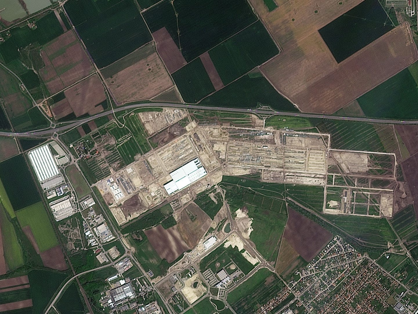 Satellite photos show how BYD's massive European factory is taking ...