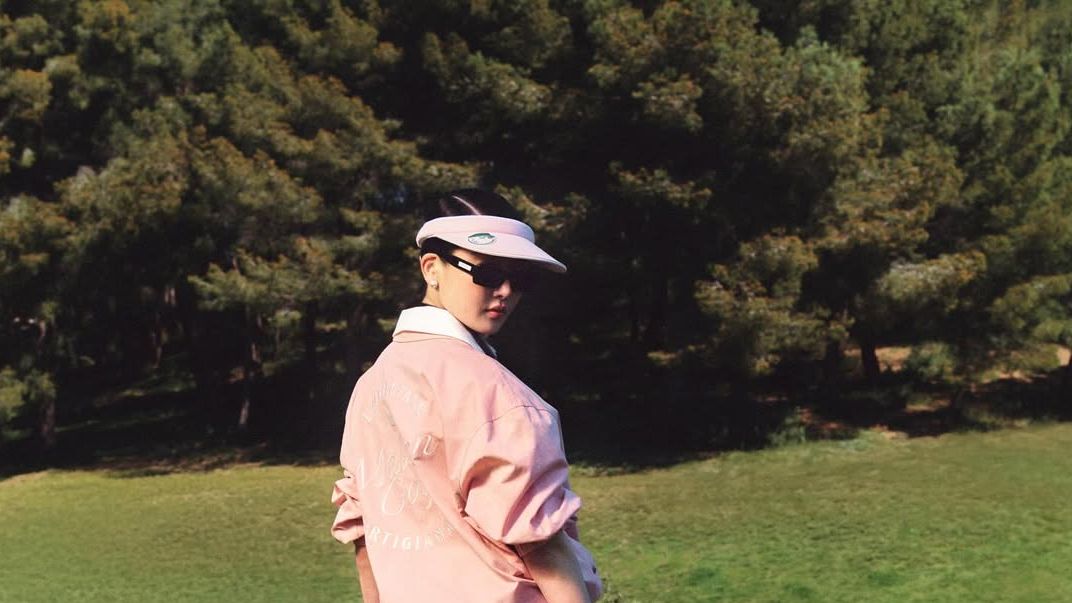 Exit le tennis, le golfcore est la nouvelle obsession de la mode