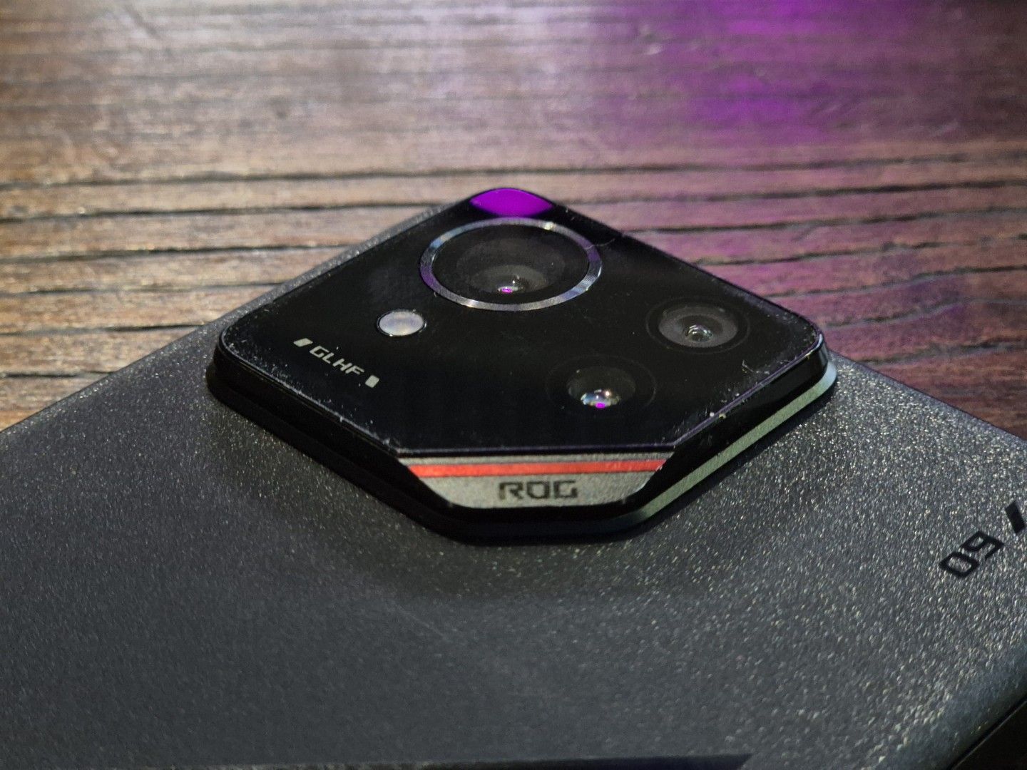 Review ASUS ROG phone 9 Pro, Masih Jadi HP Gaming Terbaik Saat Ini