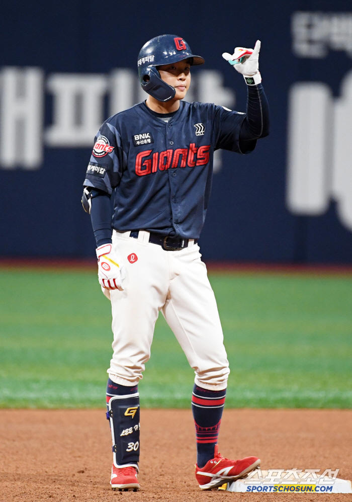 What a waste! Cycling Heat! Jeon Min-jae's vacancy perfect cover Lee Ho ...