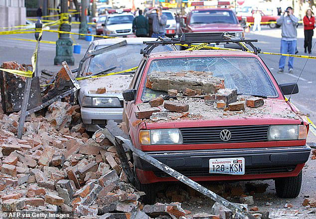 Pacific Northwest city where more than a THOUSAND buildings could ...