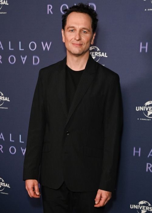 Clare Danes is the reclusive neighbour in The Beast in Me who suspects ...