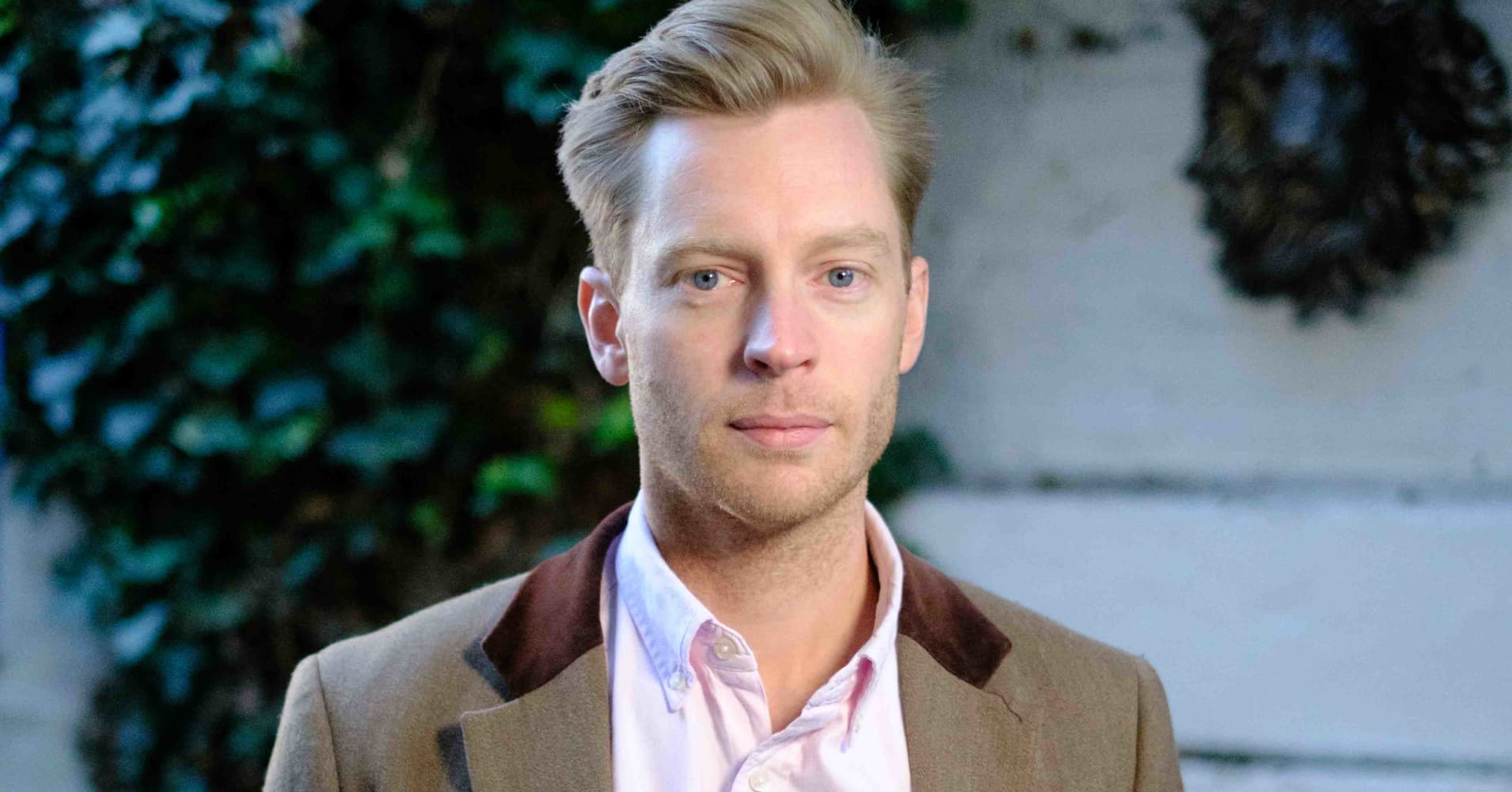 36-year-old happiness researcher shares what it means—and what it takes ...