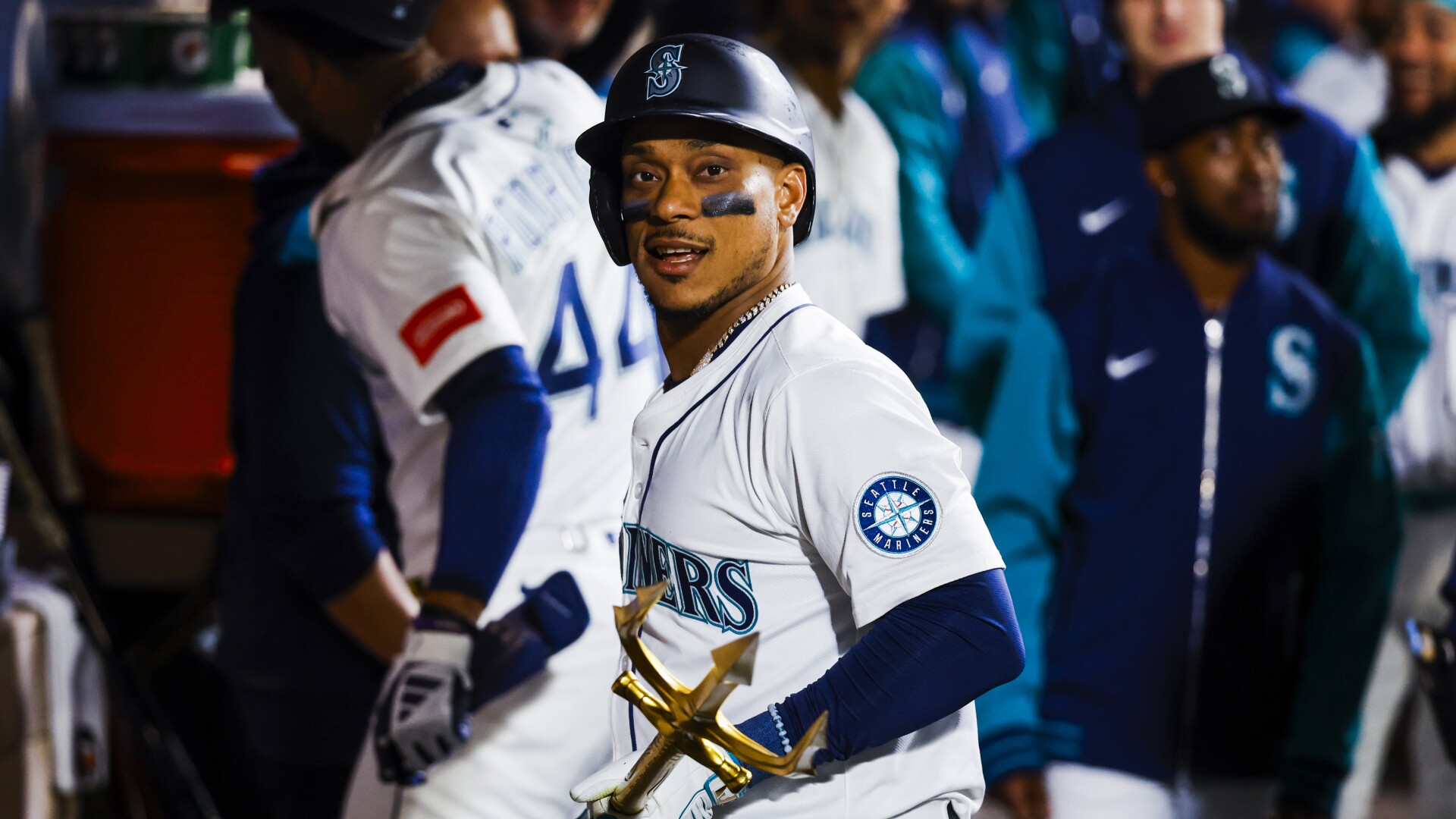 Sizzling-hot Jorge Polanco is propelling the resurgent Mariners offense