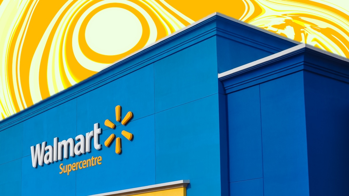 7 Things Walmart Employees Say Never to Do