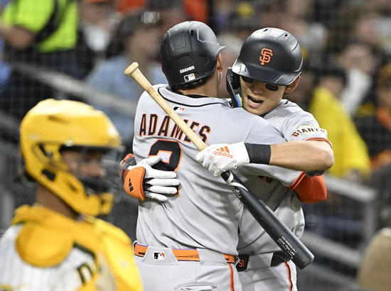 이정후 쾌거! '총합 1조 5710억' 소토·타티스 주니어와 동급 실화?…'6G 연속 안타' 이정후, '올 MLB 팀' 세컨드 선정