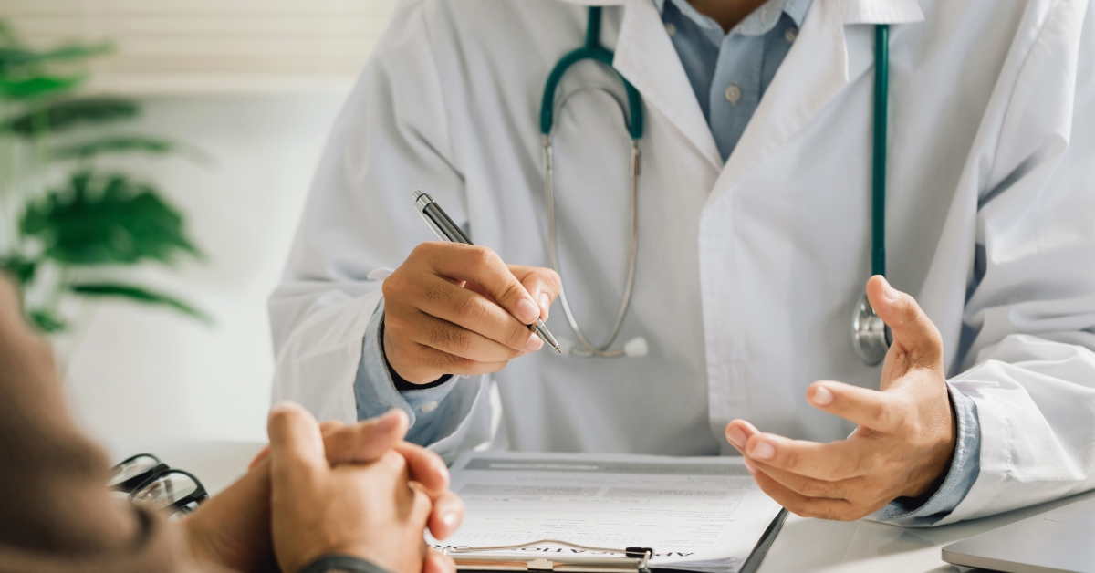 Medicare A vs. B: 3 Major Differences That Matter to Your Wallet