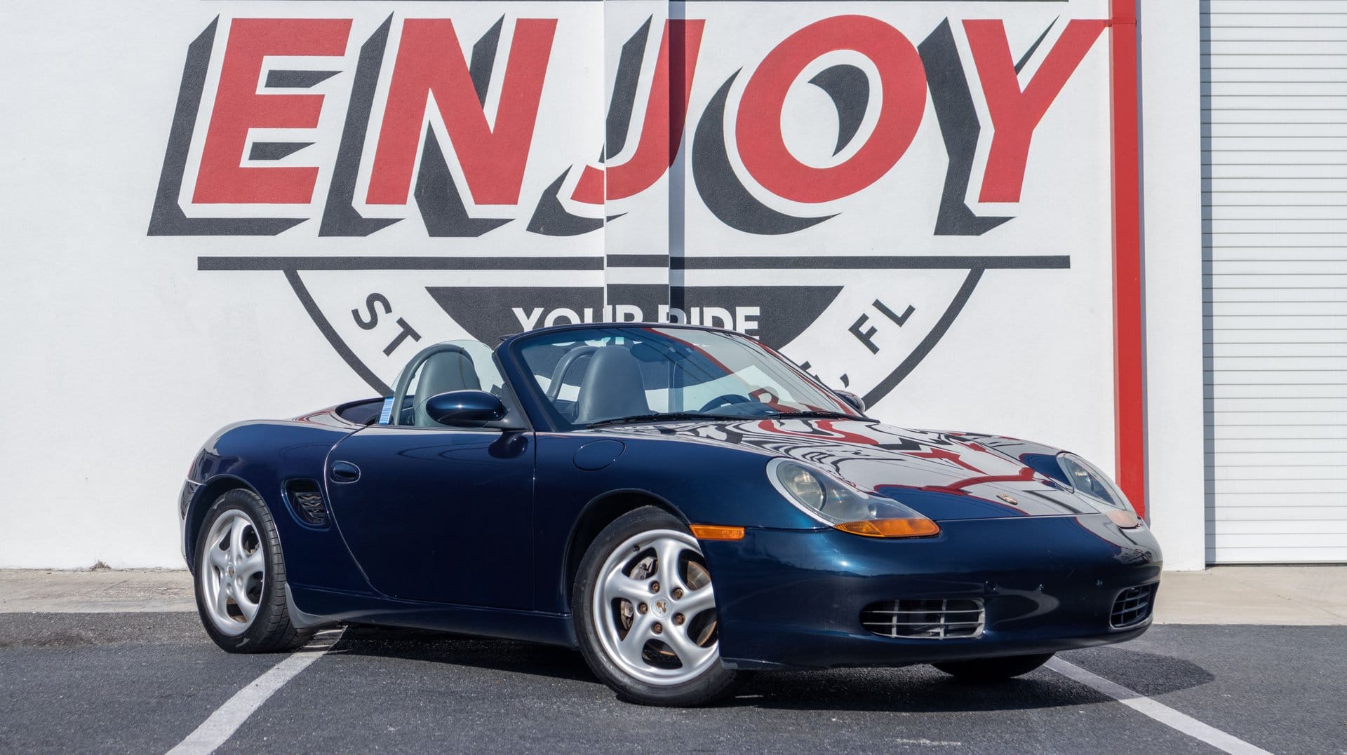 Ocean Blue 2000 Porsche Boxster Blends Timeless Style with Pure Driving ...