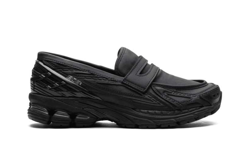 "Snoafers" are the new shoe trend dividing the internet — should you ...