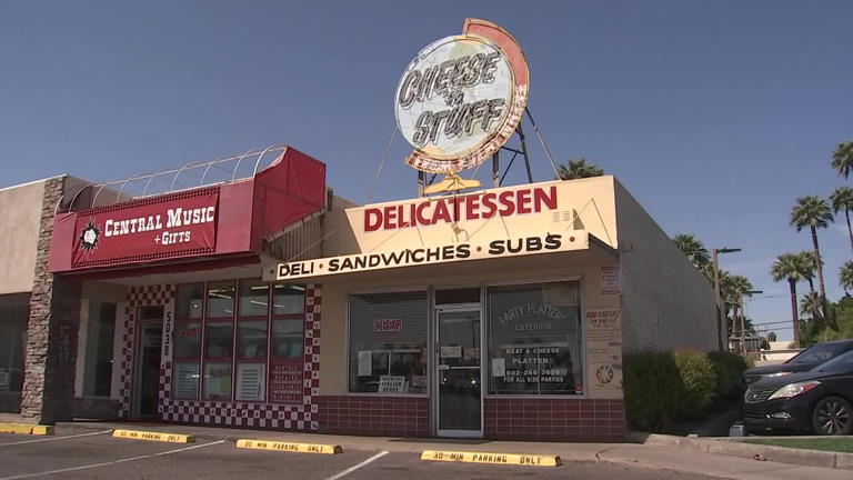 Iconic Phoenix sandwich shop to stay open following sale to new owners