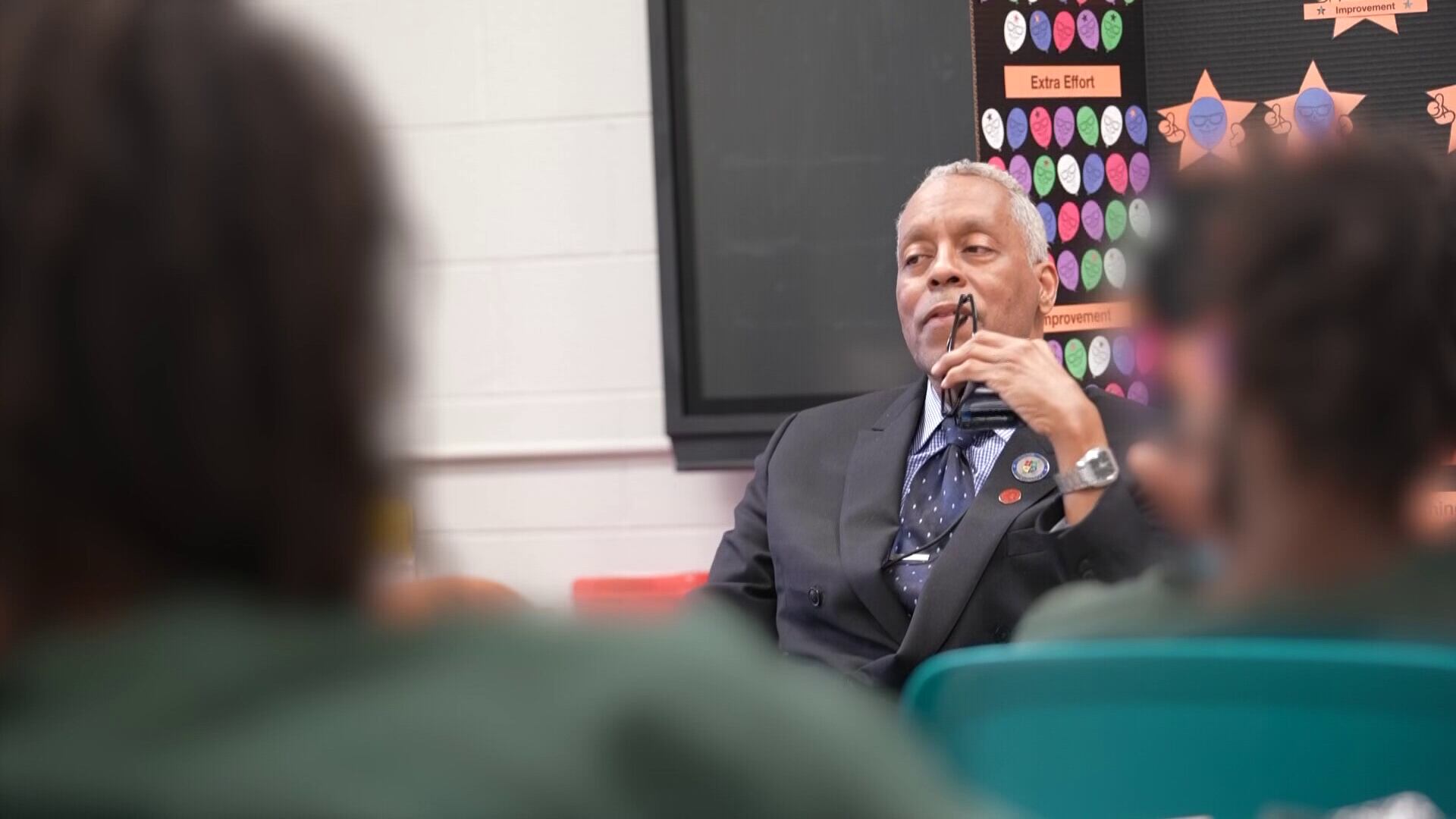 ‘Real Talk’ gives inmates counseling from inside prison