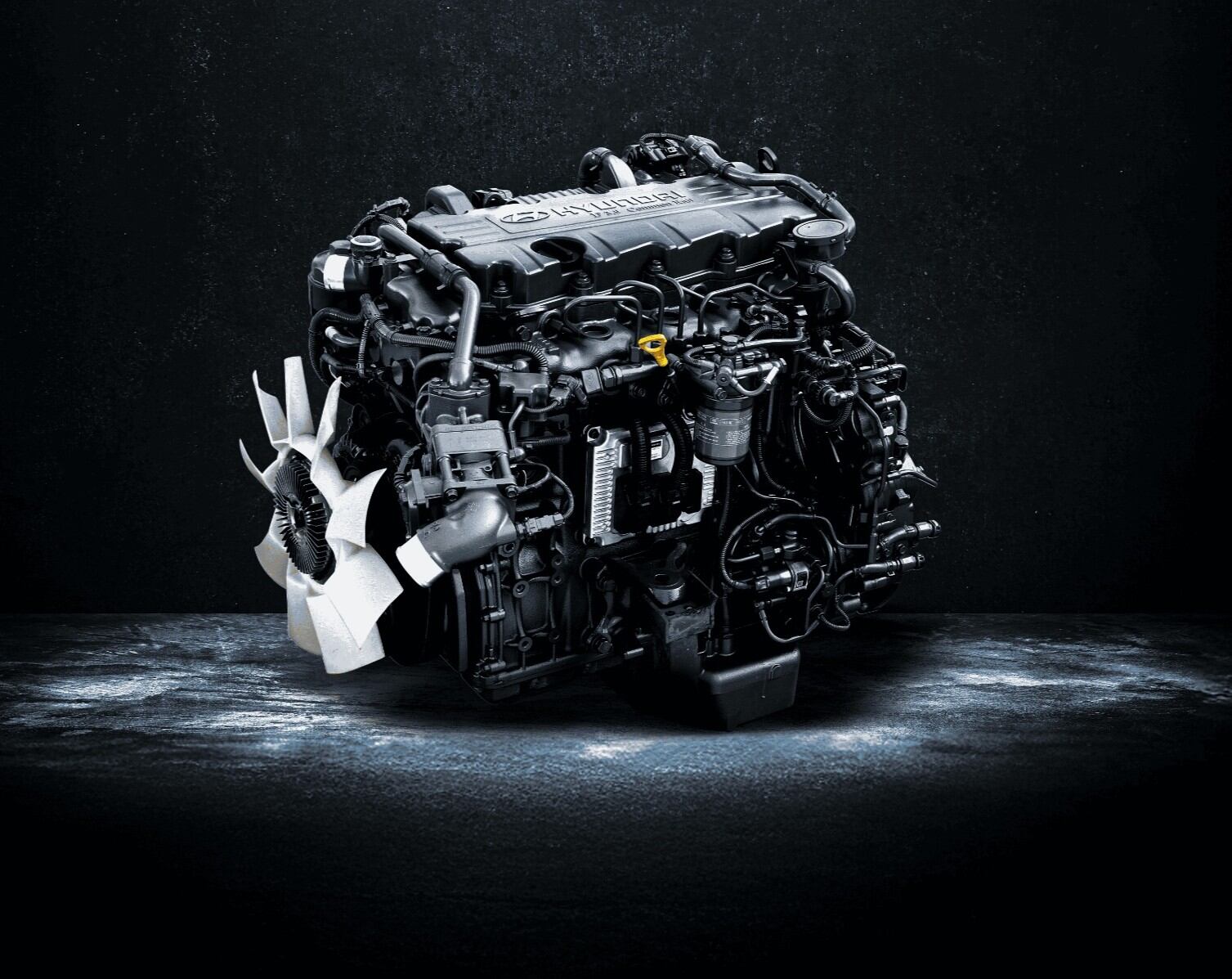 El motor D4GA 3,9 litros se incorpora a los camiones Hyundai Mighty EX6 ...