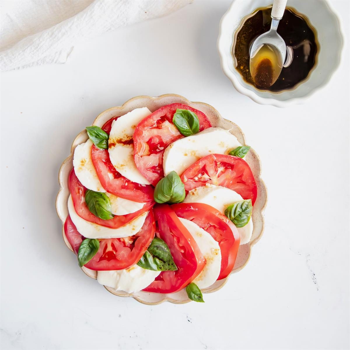 29 New and Traditional Caprese Salad Recipes