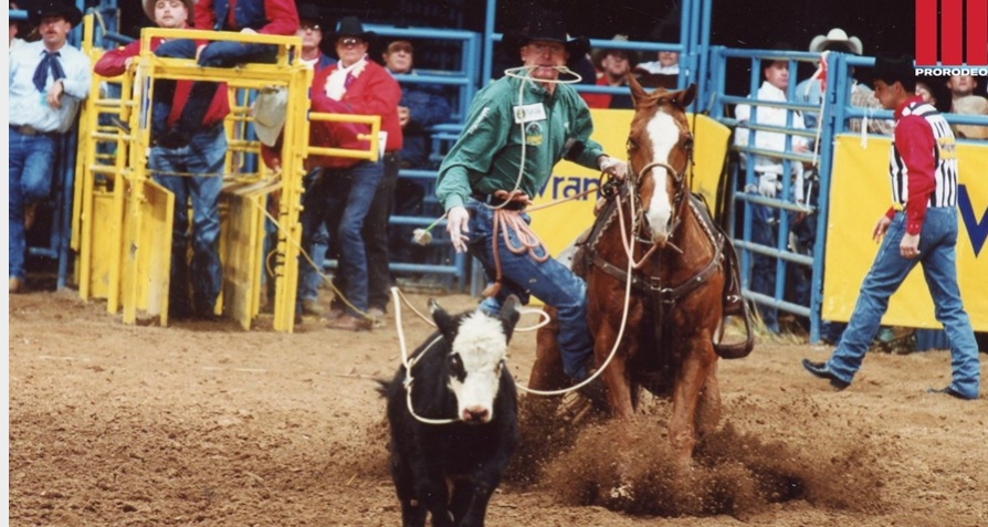 Rodeo world mourns cowboy legend Roy 'Super Looper' Cooper after fire