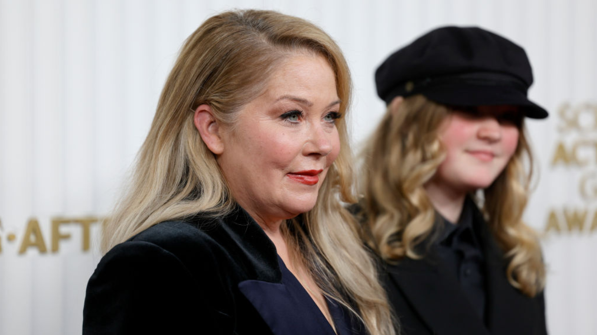 Christina Applegate Gets Emotional Announcing Death Of Loved One On Podcast