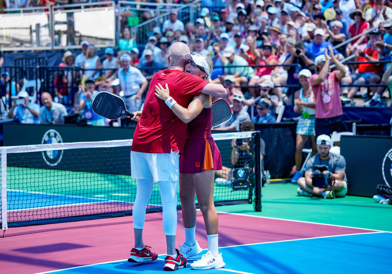 Andre Agassi wins pro pickleball debut at US Open in Naples. But it ...