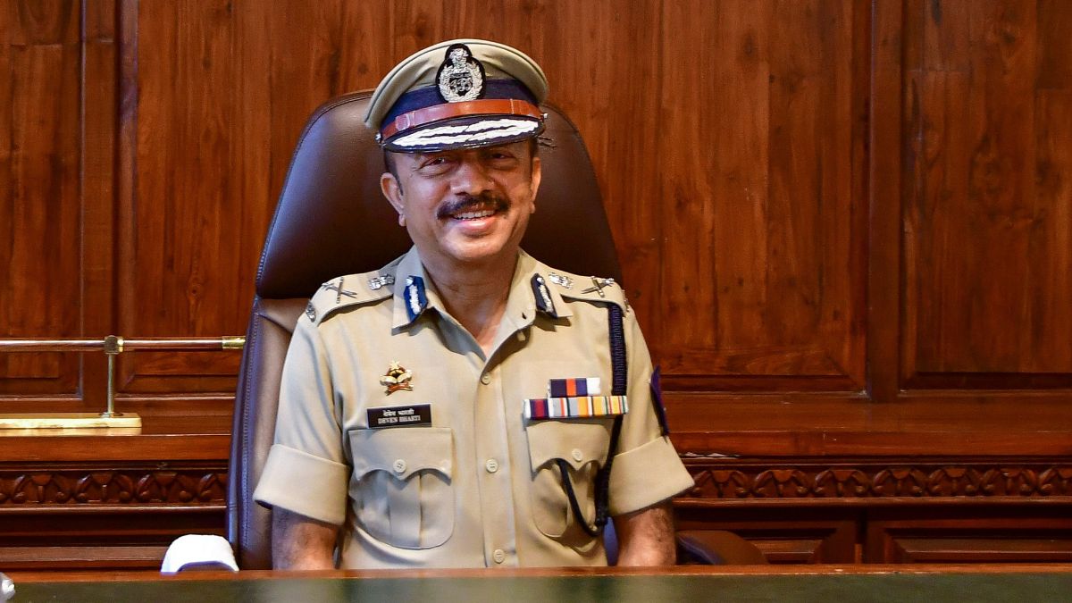 Deven Bharti, Senior IPS Officer Who Handled 26/11 Probe, Takes Over As ...