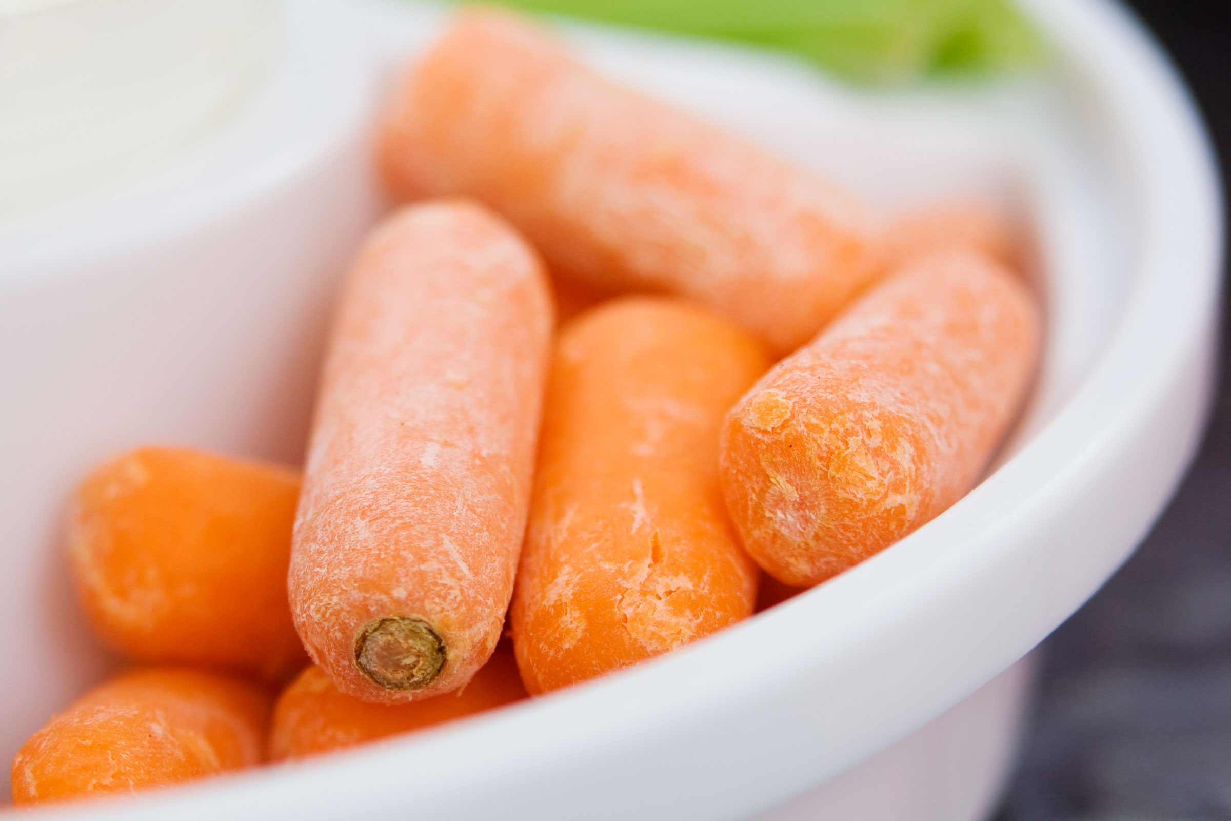 If you see white stuff on baby carrots—here’s what it really is