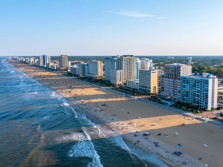 I left my Virginia hometown for NYC. I tried to love my life there, but ...