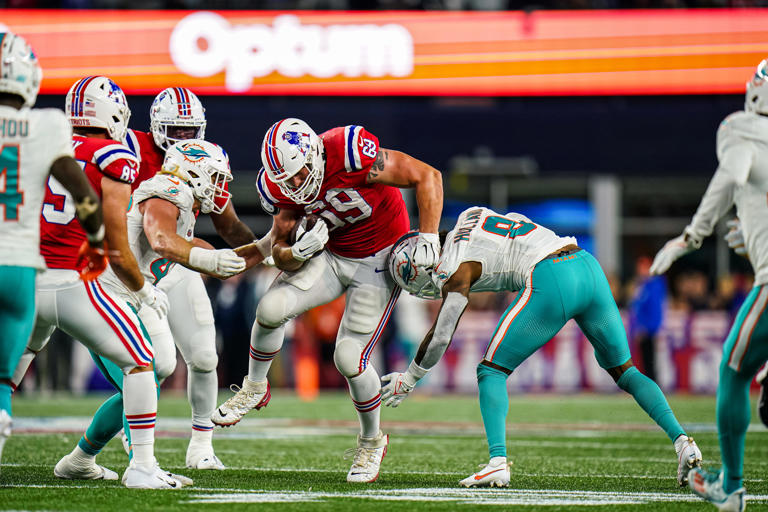 25 Patriots players slated to become free agents in 2026