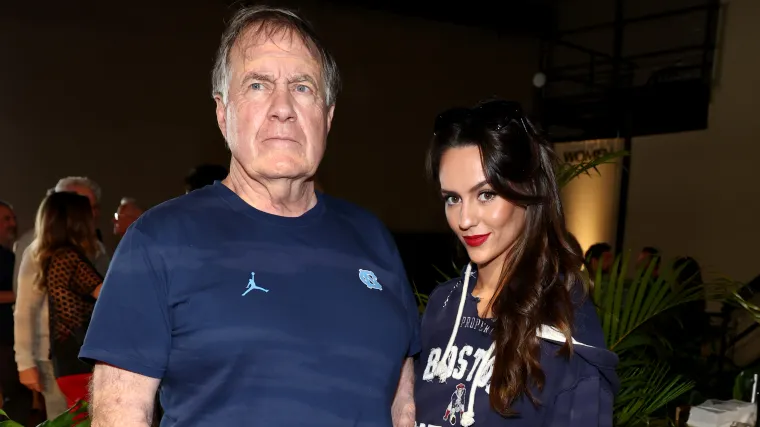 Jimmy Kimmel roasts Bill Belichick's girlfriend over Hall of Fame debate
