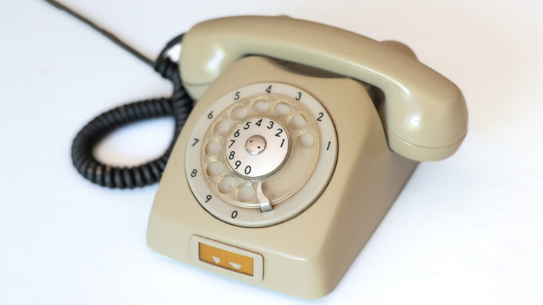 Why Did Old Phone Numbers Have Letters In Them?