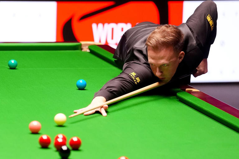 Judd Trump v Mark Williams LIVE: World Snooker Championship semi-final ...