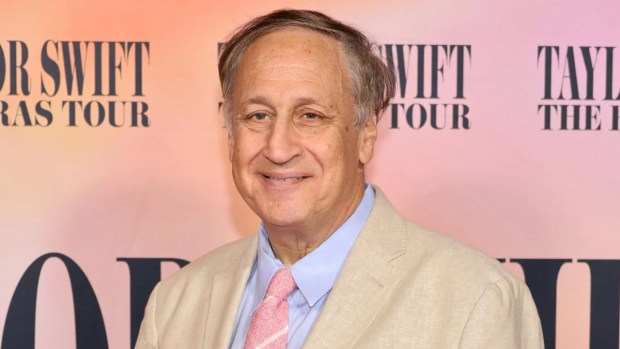 AMC CEO says he's hopeful despite 'distressing' all-time low share ...