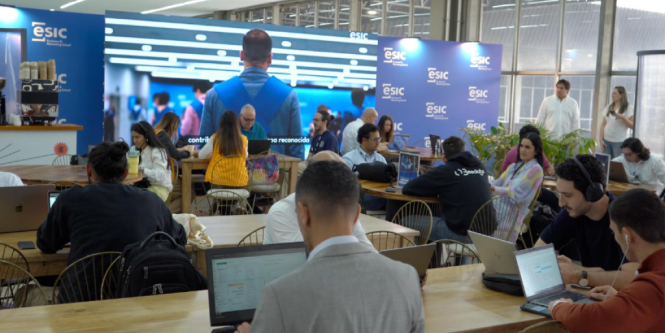 La institución ESIC Medellín destaca que con su modelo estudiantes y ...