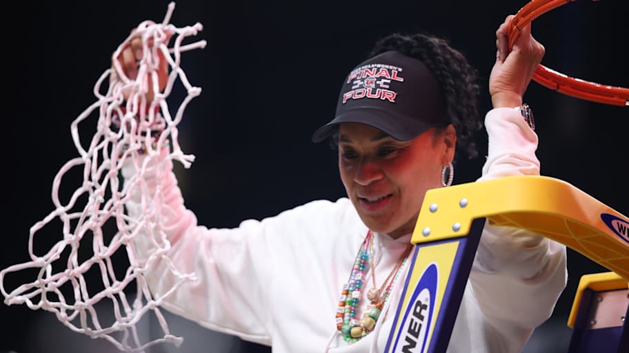 Dawn Staley receives the ultimate recognition in Columbia