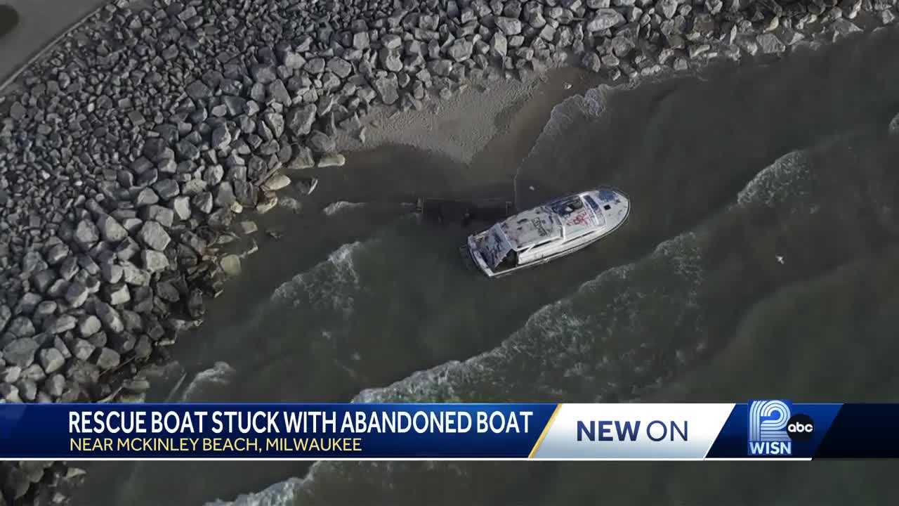 2 boats stuck near Milwaukee’s lakefront after salvage attempt