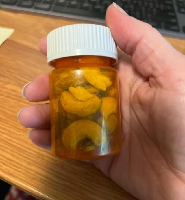 Clever individual shares smart way to repurpose empty prescription ...
