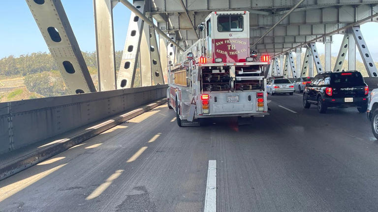Bay Bridge EB lanes reopen following police activity, residual traffic ...