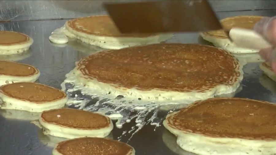 SUX Fly & Drive fly in, car show, and pancake breakfast happening Saturday