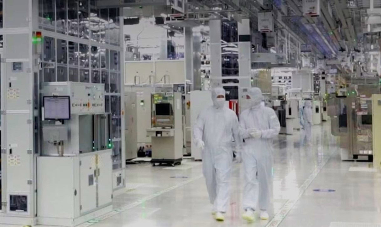 Samsung gets US approval to ship chip equipment to China despite trade ...