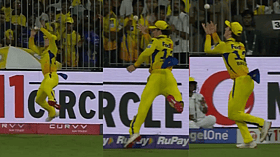 IPL 2025: Dewald Brevis Defies Gravity, Takes Jaw-Dropping Boundary ...