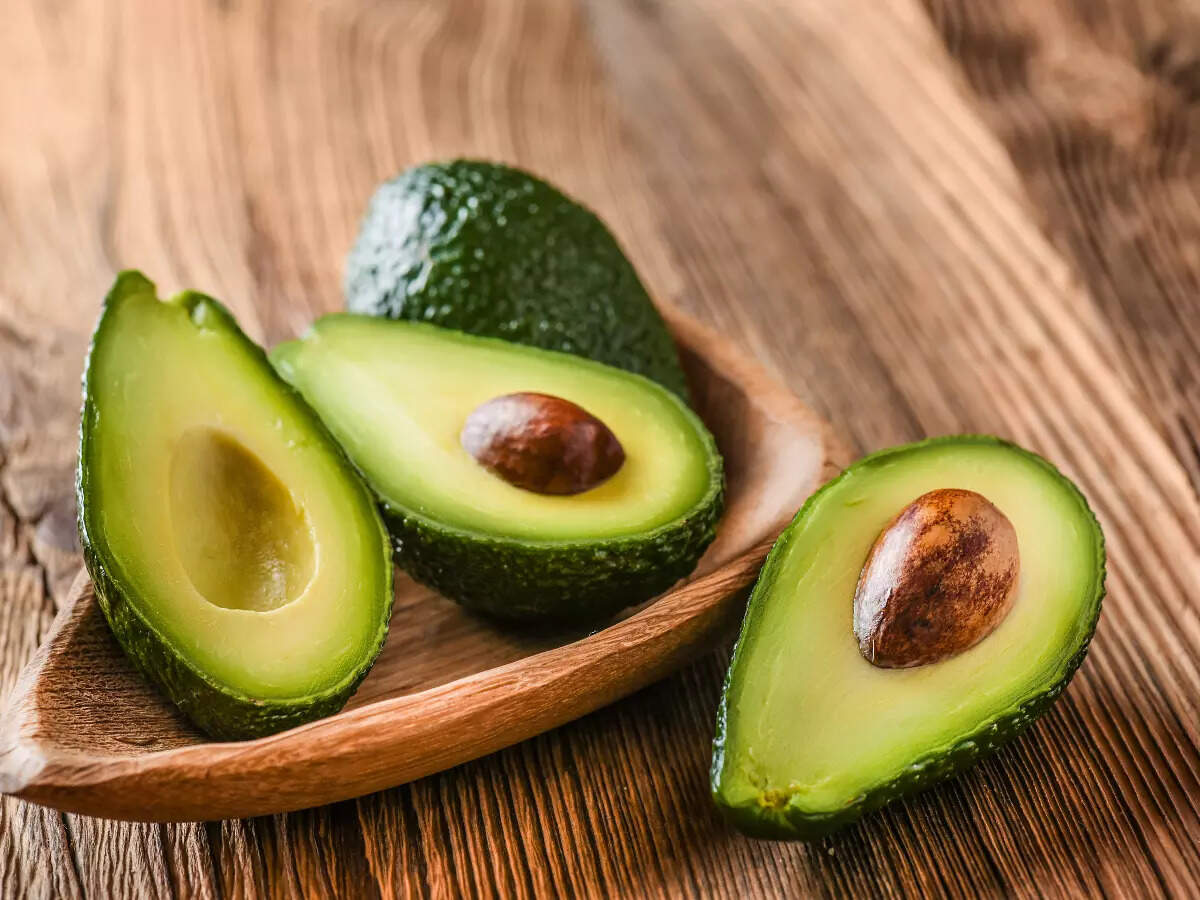 6 benefits of avocado peel and how to use it in daily diet