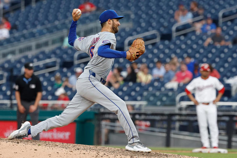 Mets’ left-handed bullpen depth hits rock bottom