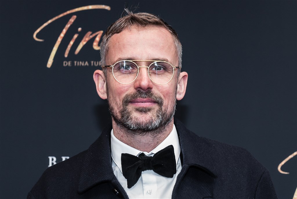 Patrick Martens op het toneel in musicalversie van Brief voor de Koning