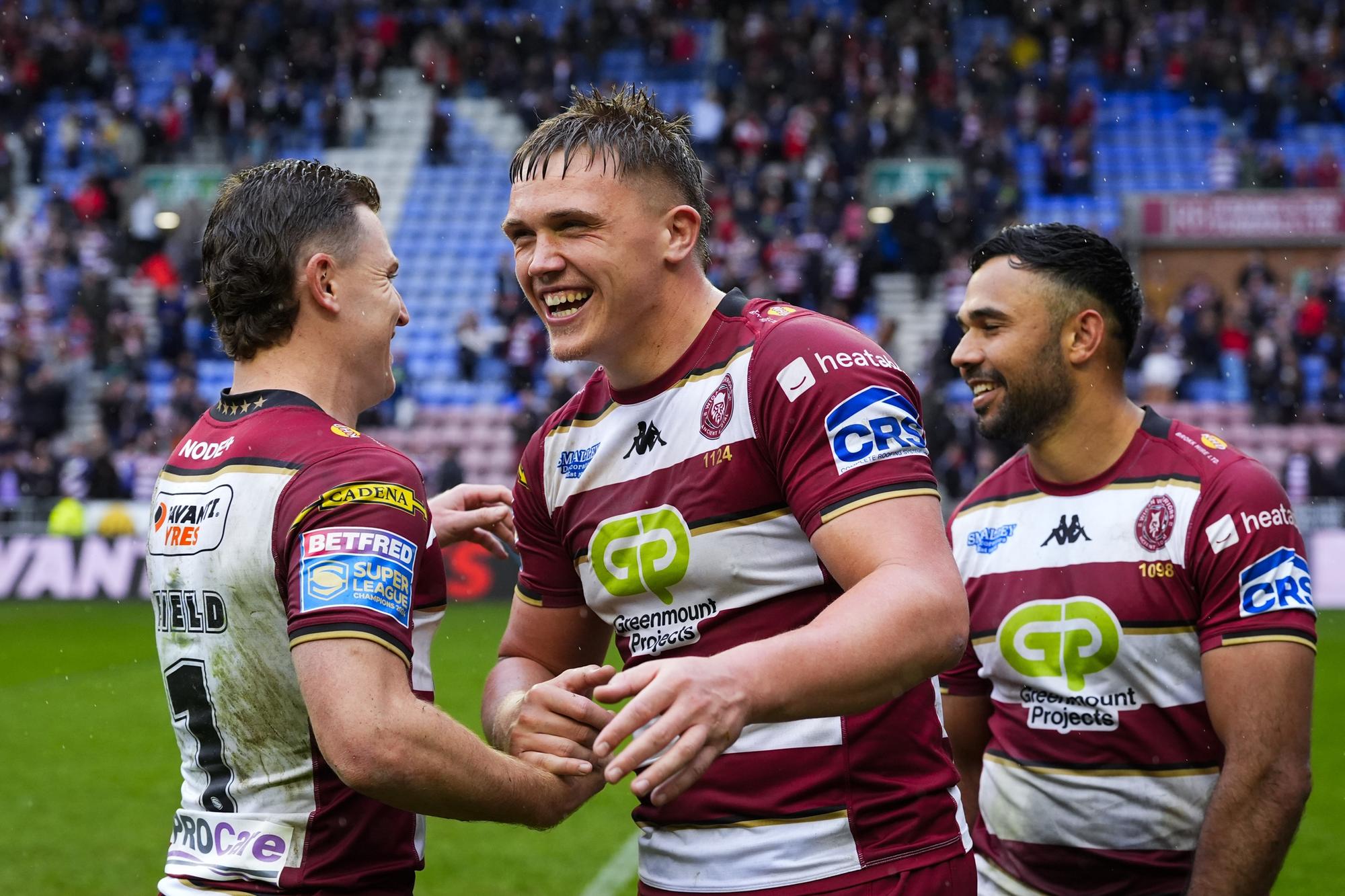 Wigan Warriors and Hull KR set standard as Super League rivals play ...