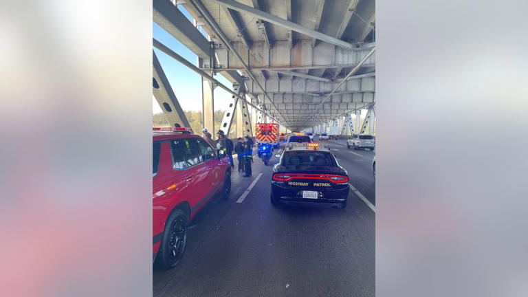 Bay Bridge EB lanes reopen following police activity, residual traffic ...