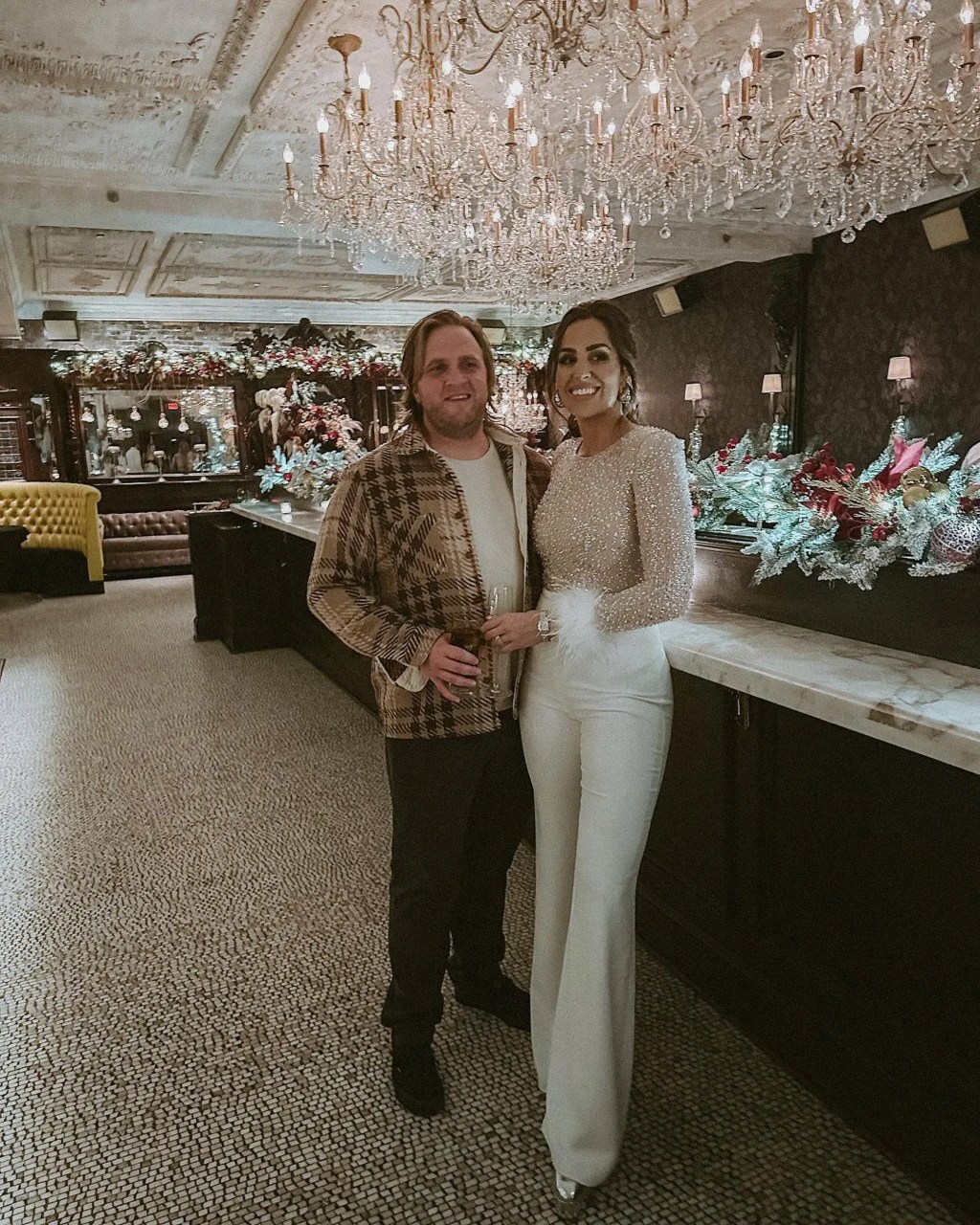 Bill Belichick’s daughter-in-law takes a swipe at Jordon Hudson after ...