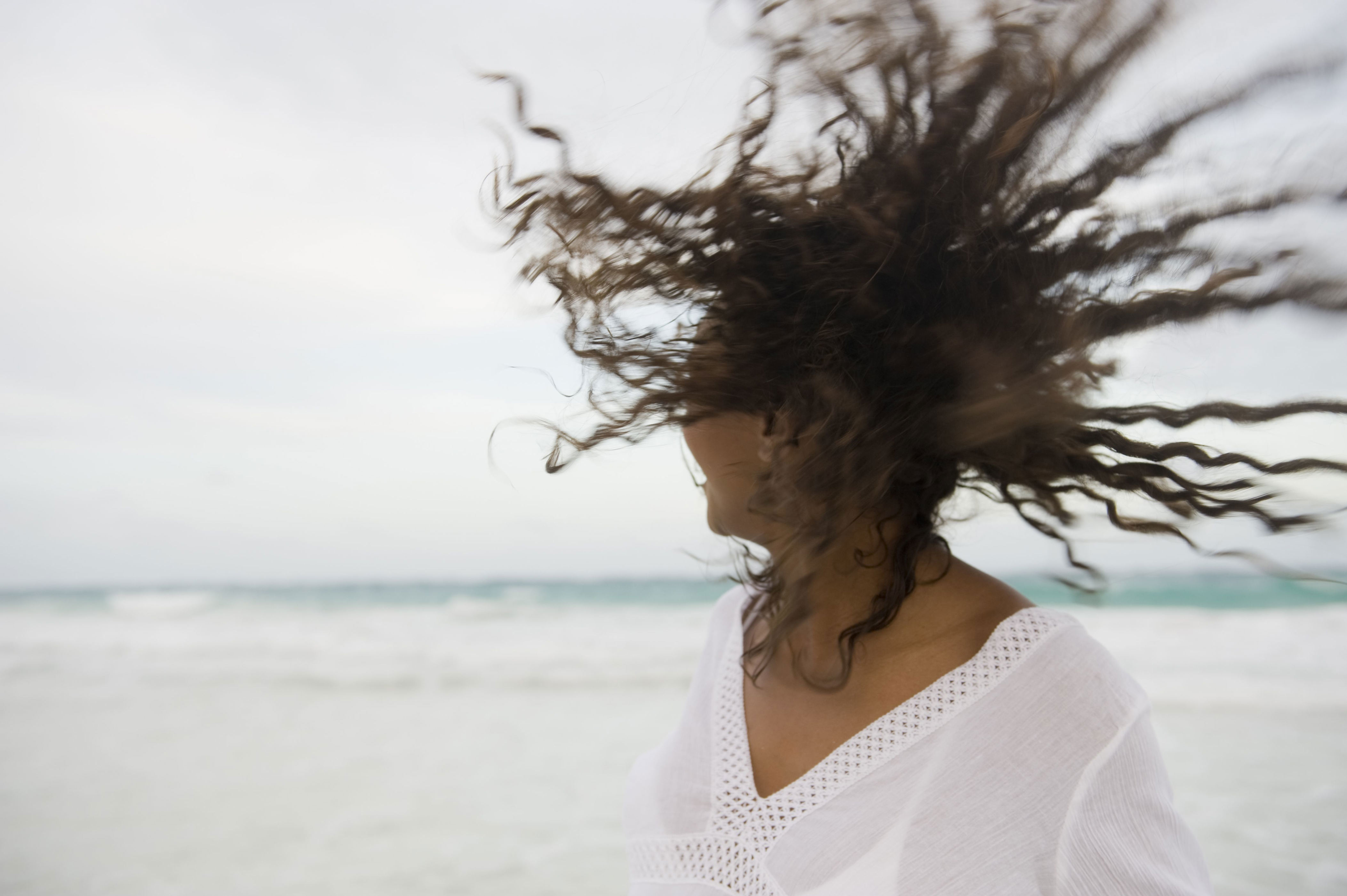 These Texturizing Sprays Deliver Volume and Definition Like a Pro